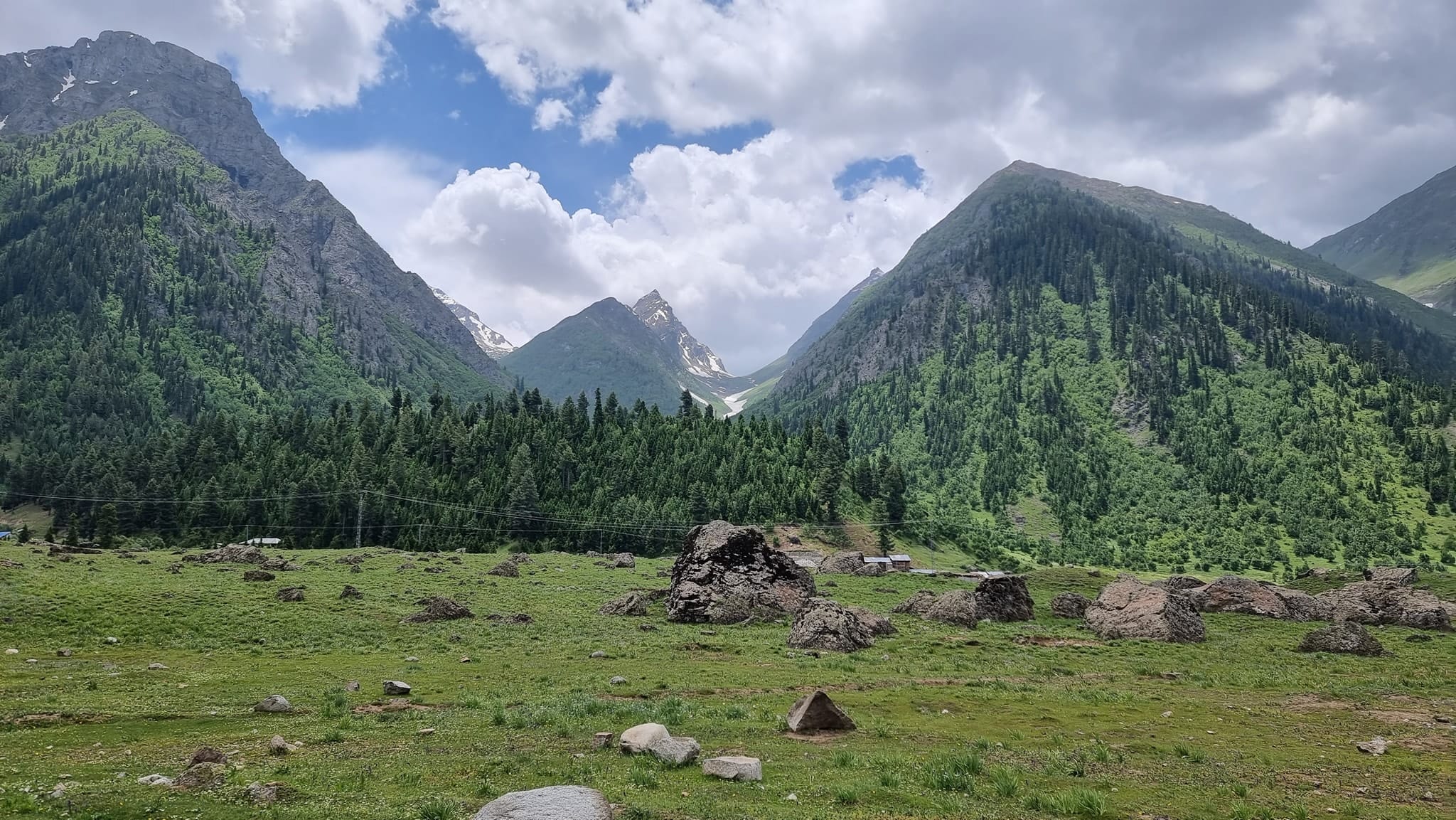 Minimarg Valley - Where Every View is a Masterpiece - TravelTute