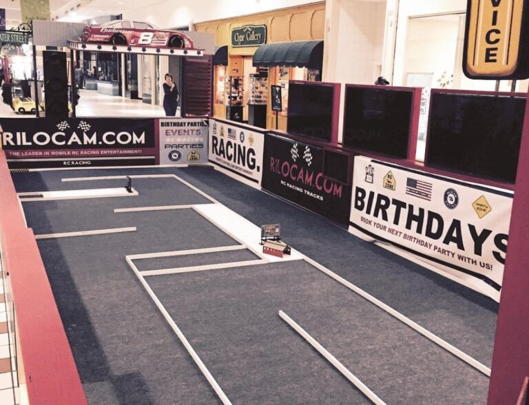 Eagle Ridge Mall: Regal Eagle Ridge Mall Movies ,Lake Wales, FL