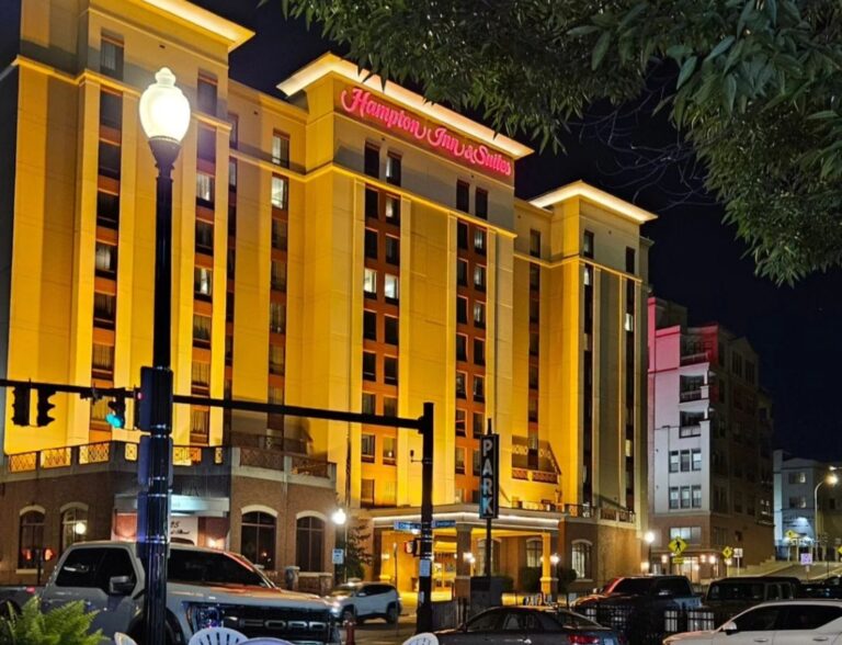 Eagle Ridge Mall: Regal Eagle Ridge Mall Movies ,Lake Wales, FL